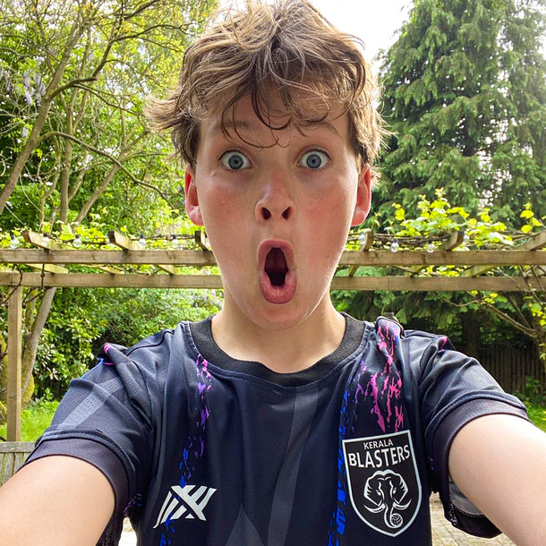 Buy Mystery Football Shirt Box | Random football uniforms: Mystershirt